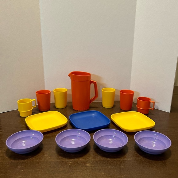 Tupperware | Toys | Vintage Tupperware Toys 4 Piece Dining Play Set ...